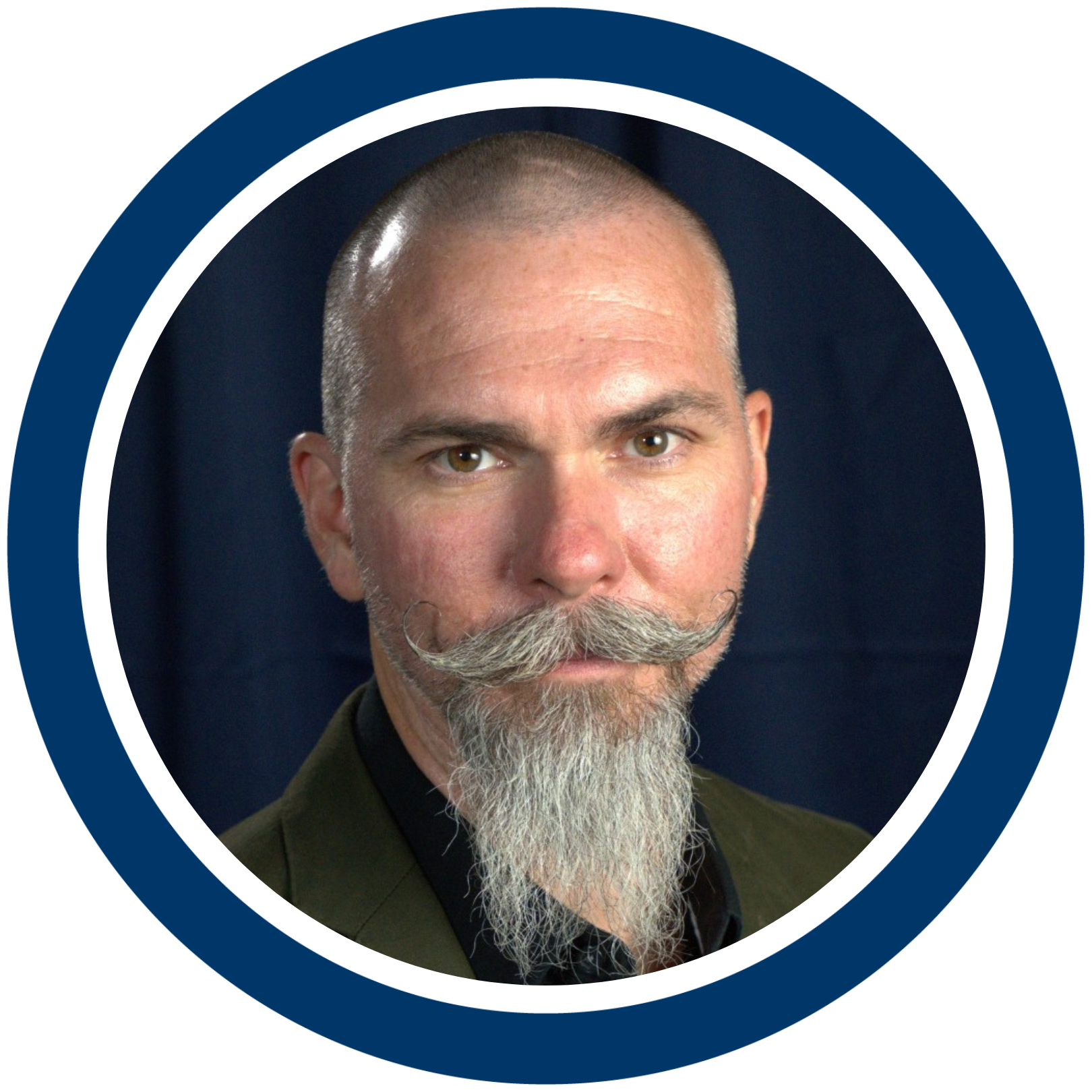 Travis Dodd headshot